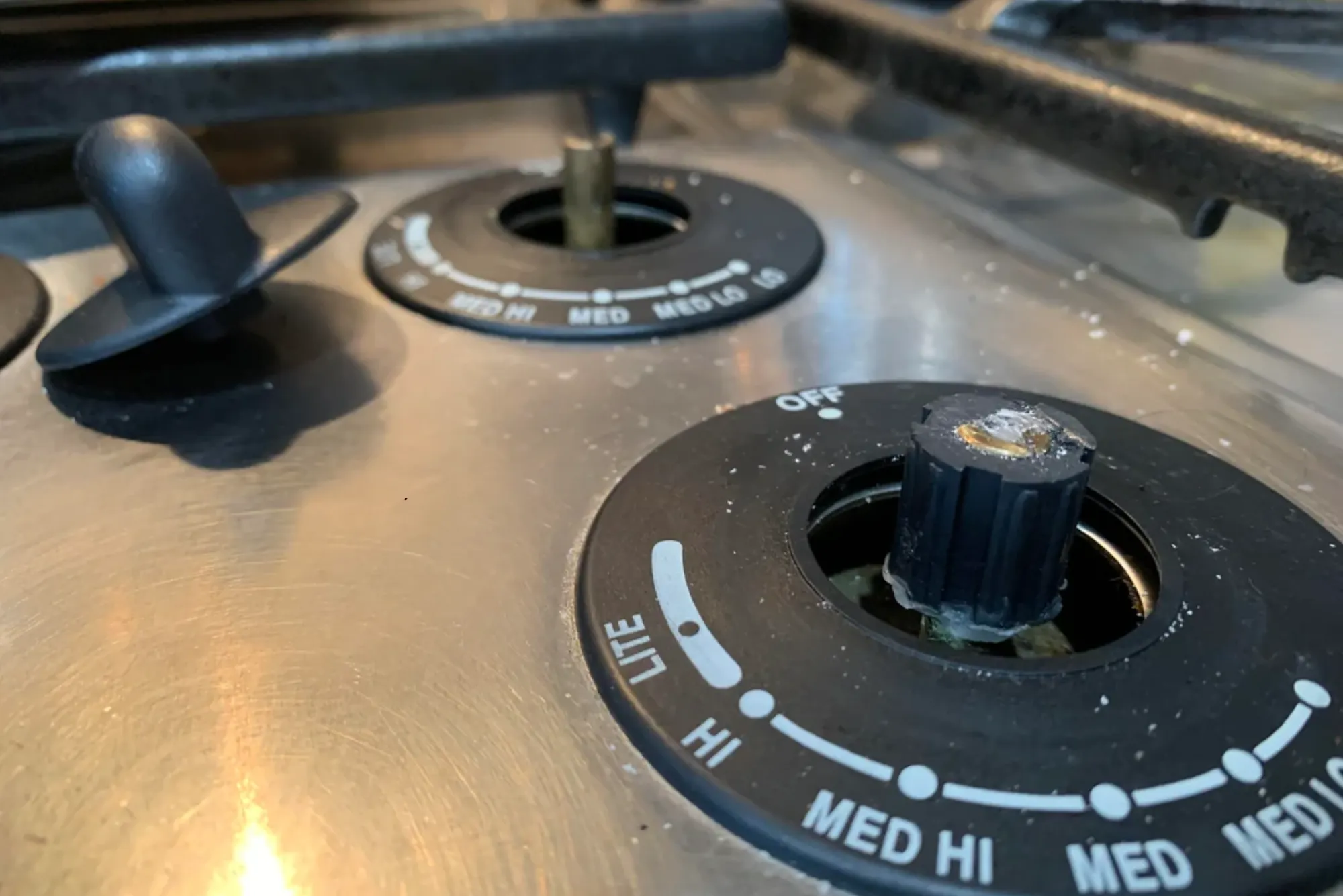 How to Replace Stove Knob Inserts Easily at Home